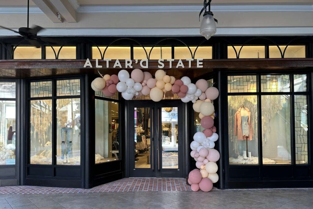 Lands End Return Policy: Simplified - PaperBeez