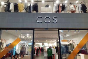 ASOS Return Policy: Simplified - PaperBeez