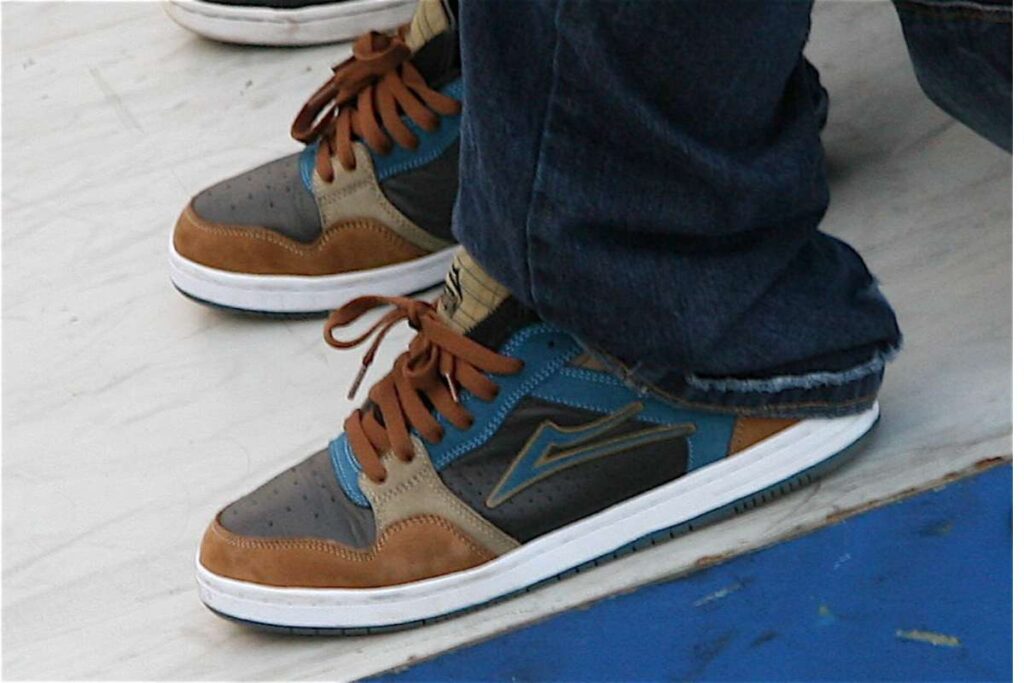 Hoka Return Policy: Simplified - PaperBeez