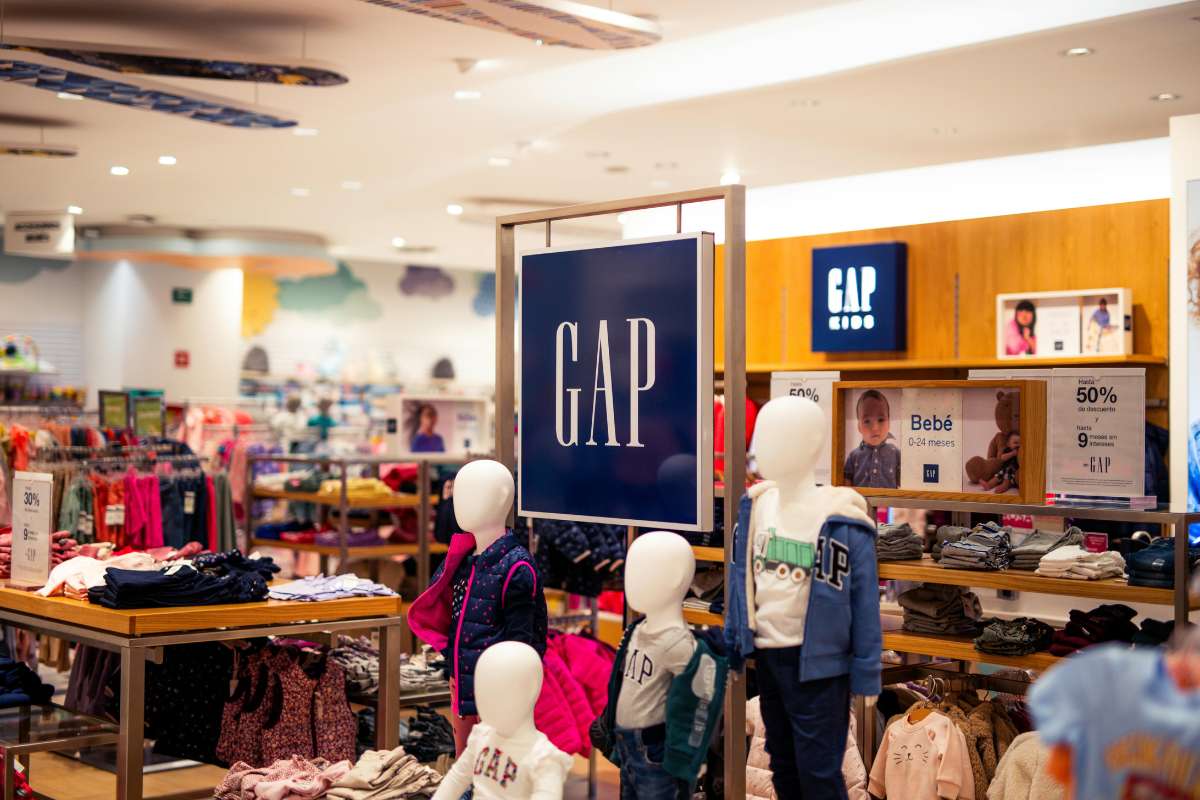 GAP Return Policy: Simplified - PaperBeez